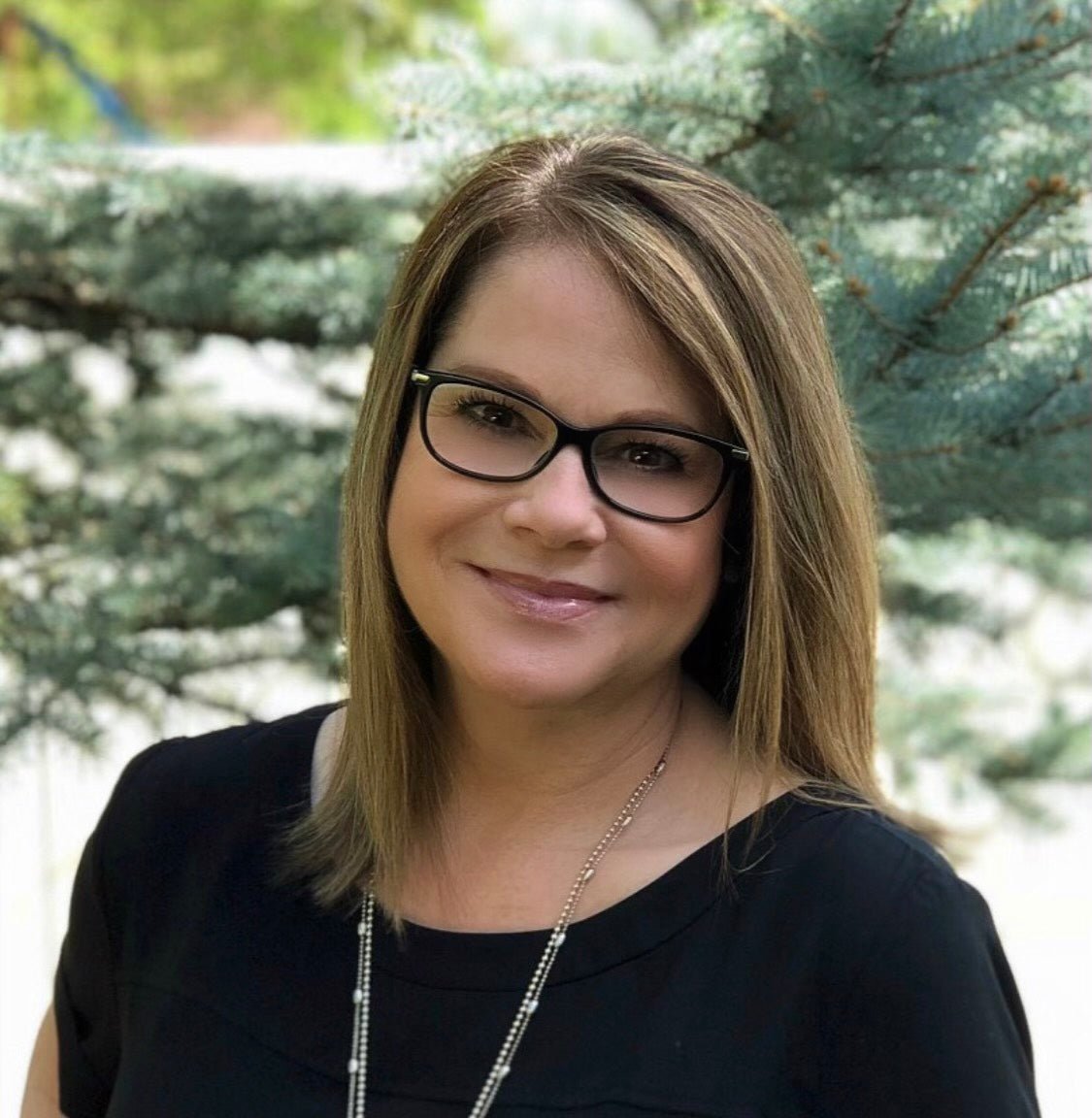 February Guest Designer | Becky Roberts – Picket Fence Studios